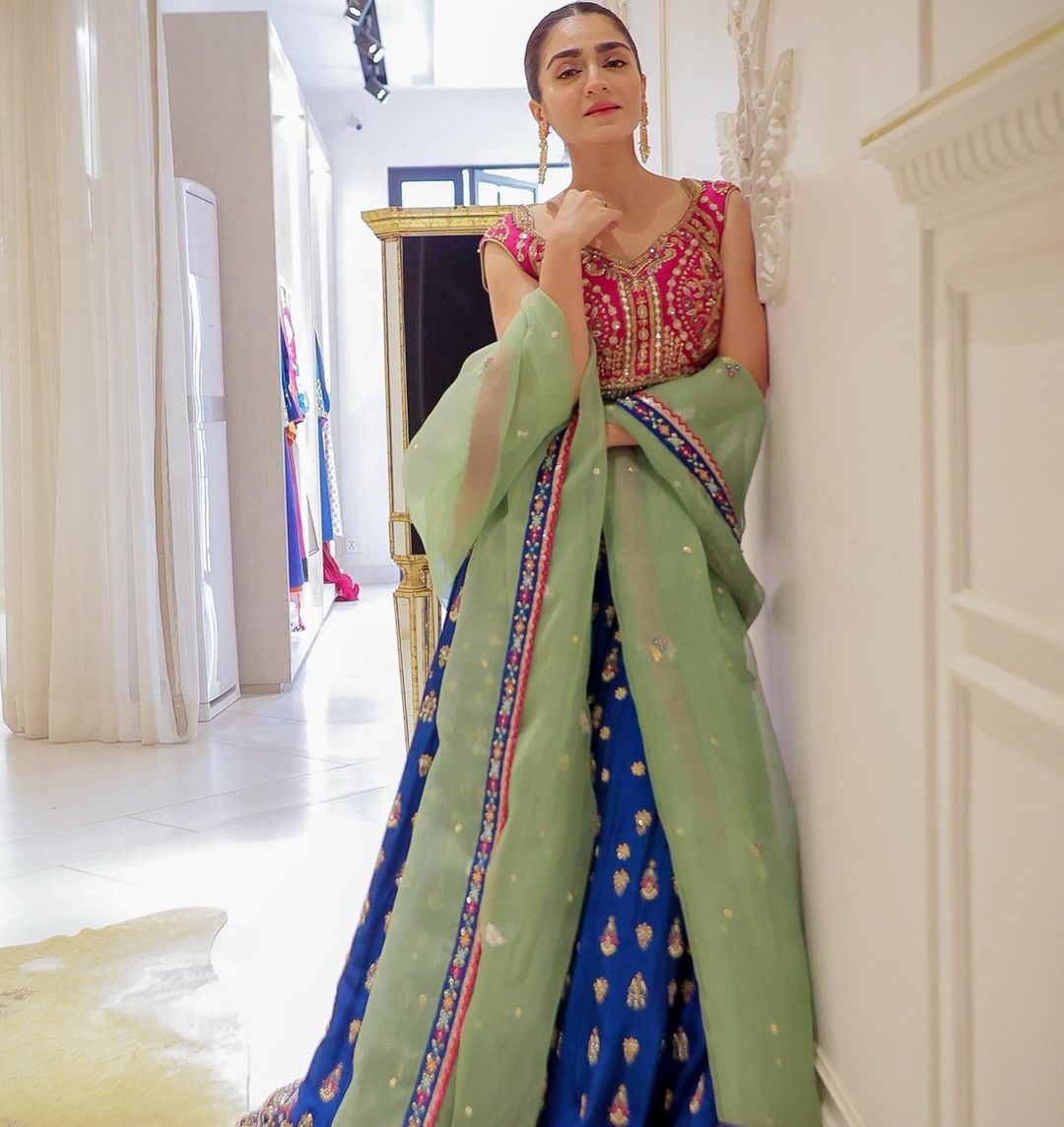 Hajra Yamin Looks Beautiful in Eastern Formal Outfits | Reviewit.pk