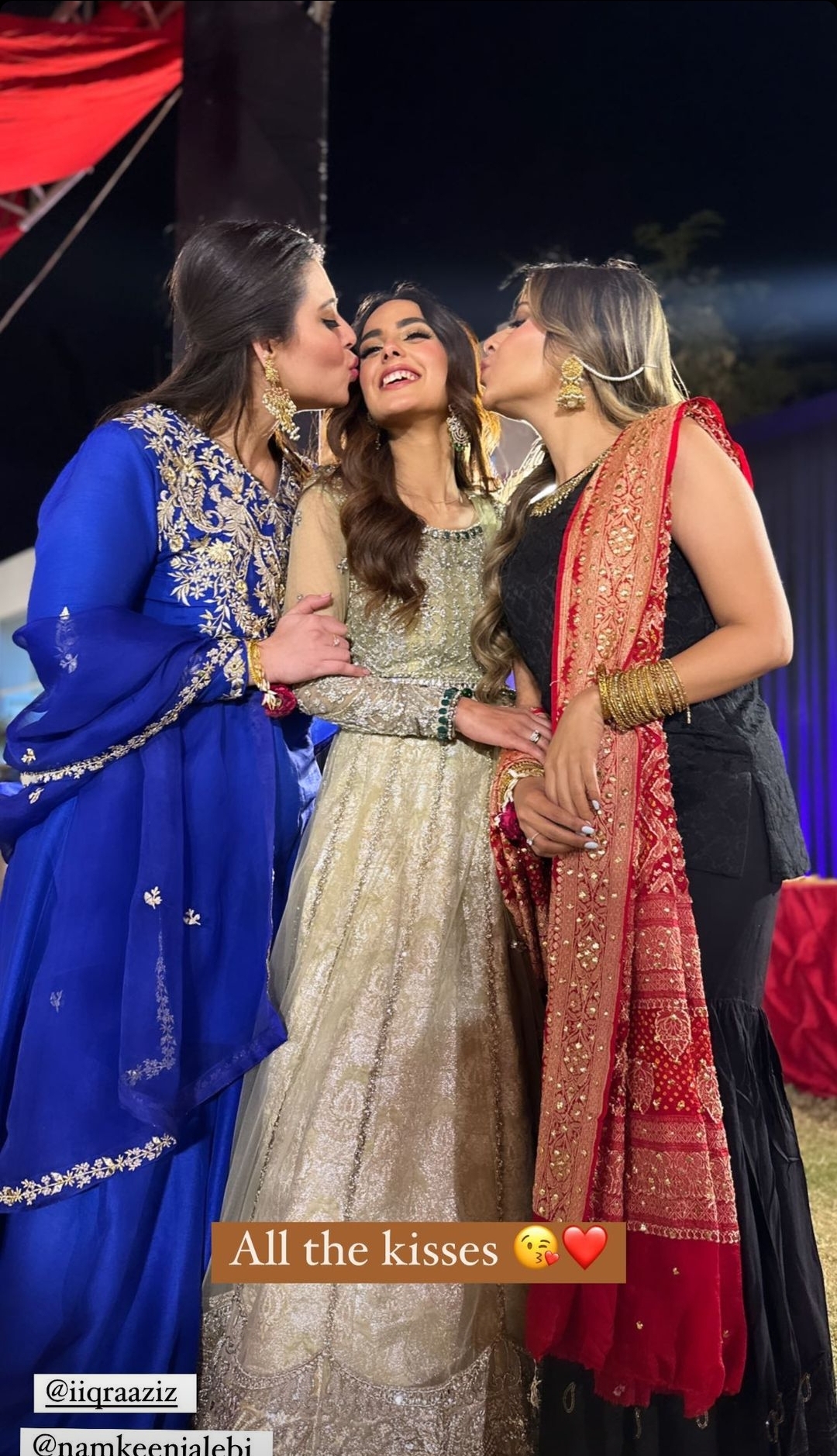 Iqra Aziz & Yasir Hussain Pictures From Family Wedding | Reviewit.pk