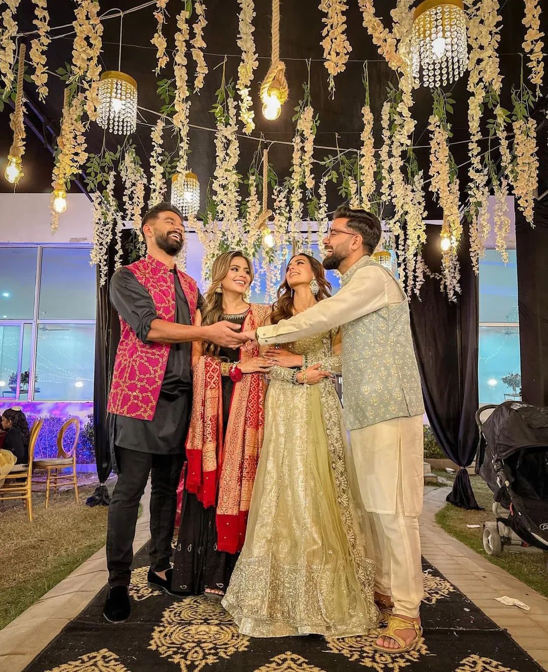 Iqra Aziz & Yasir Hussain Pictures From Family Wedding | Reviewit.pk