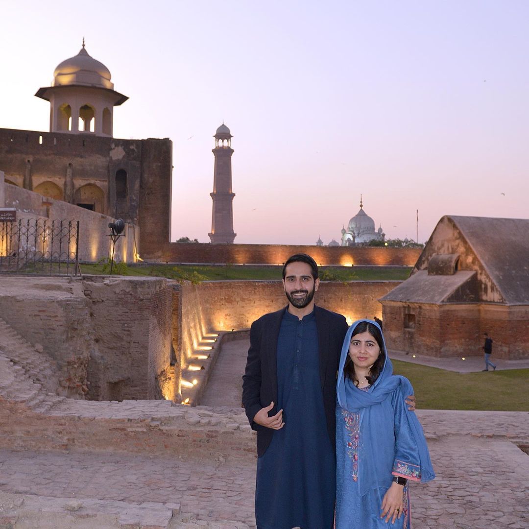 Adorable pictures of Malala Yousafzai with Husband in Lahore