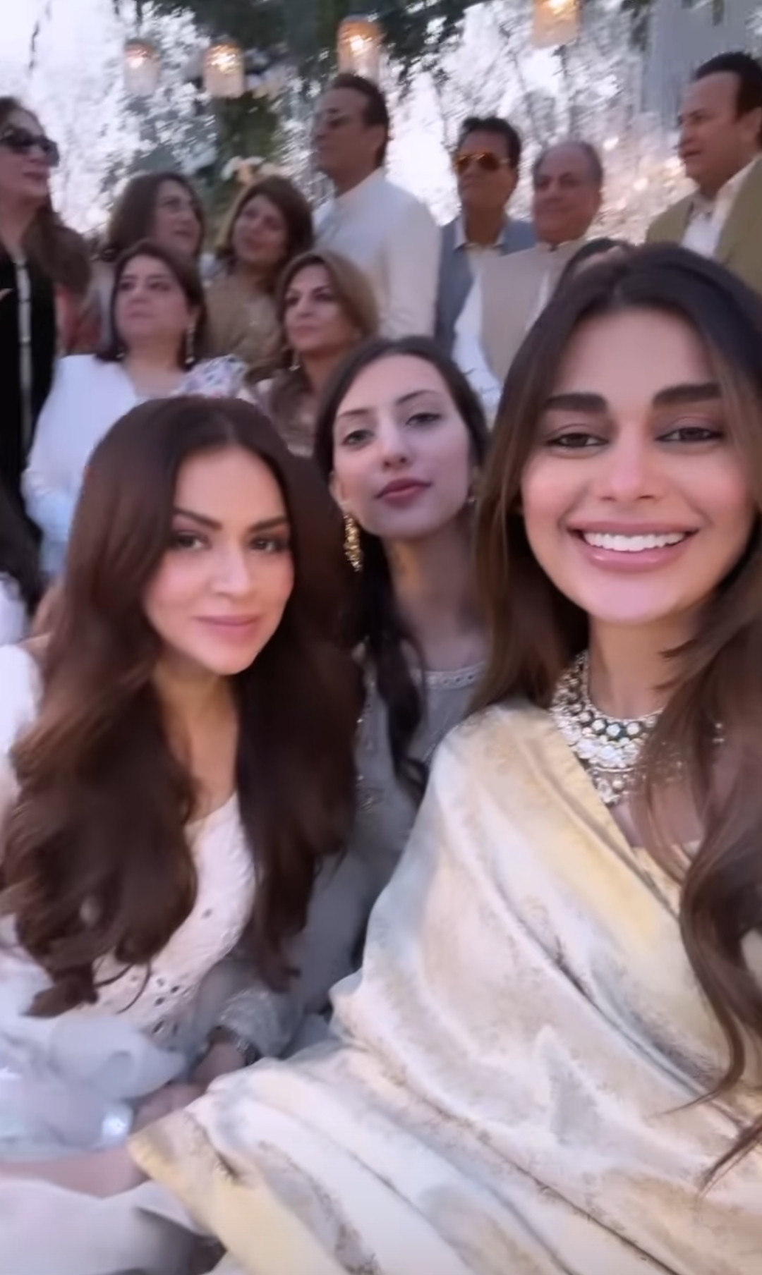 Star studded Nikkah ceremony of Saleem Sheikh's daughter Nashmiya