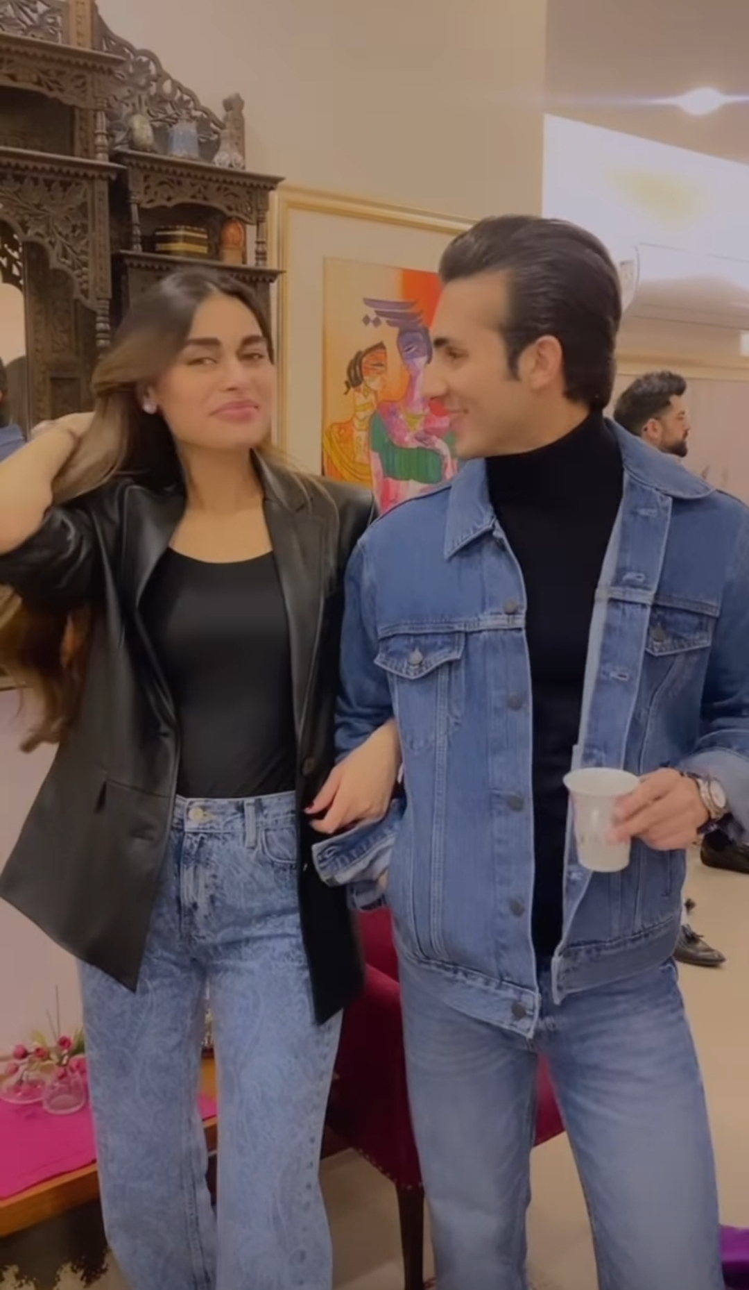 Sadaf & Shahroze New Pictures From Lahore Family Trip | Reviewit.pk
