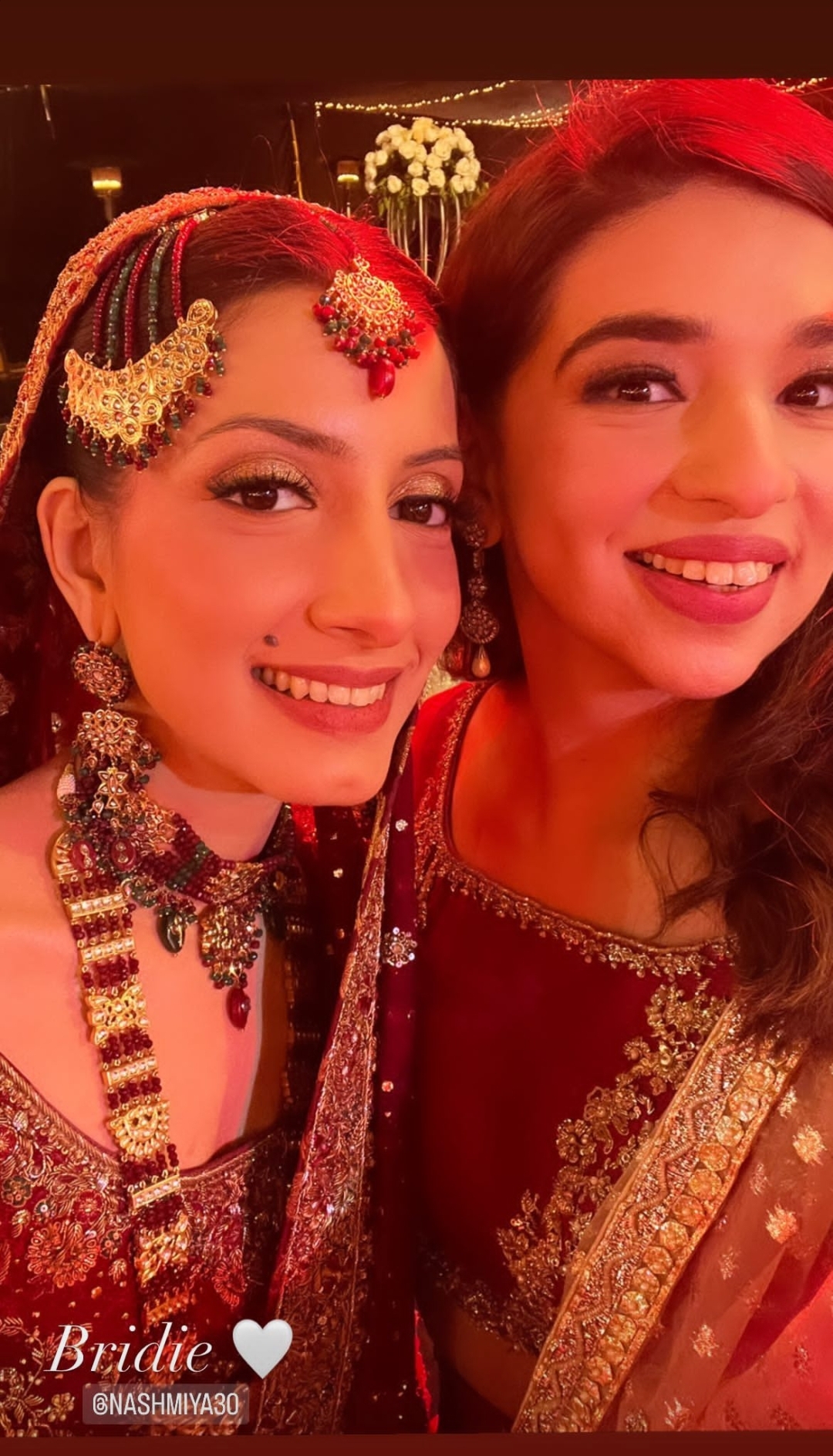 Saleem Sheikh Daughters Pictures from Sister Wedding | Reviewit.pk
