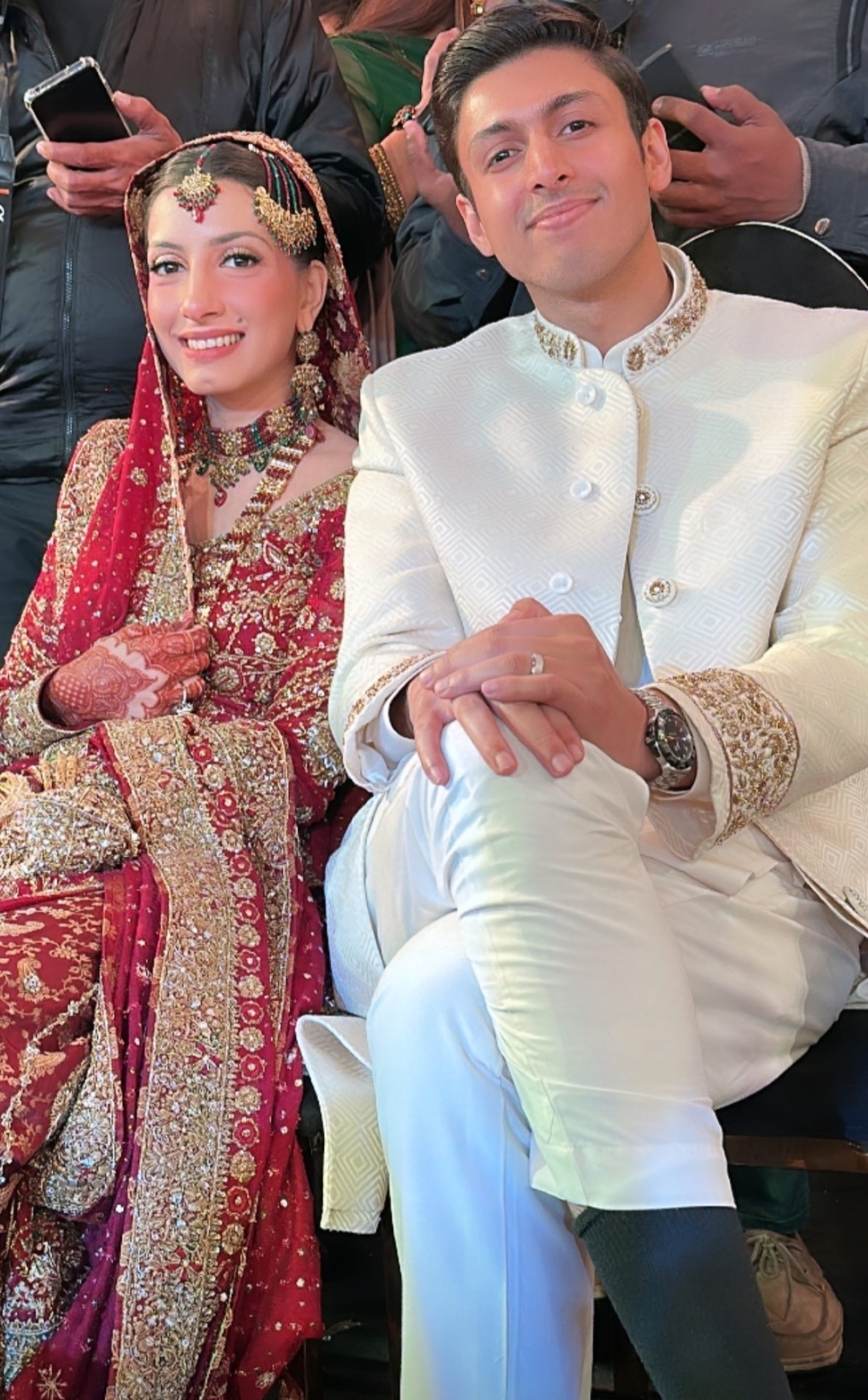 Saleem Sheikh Daughters Pictures from Sister Wedding | Reviewit.pk