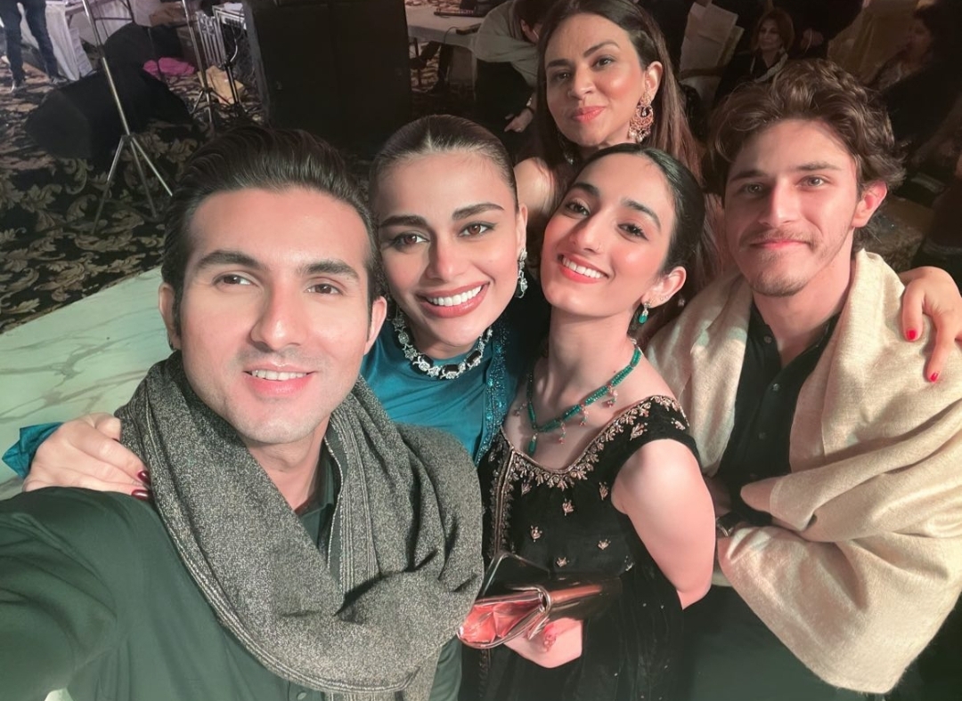 Saleem Sheikh Daughter Sangeet Night Pictures | Reviewit.pk