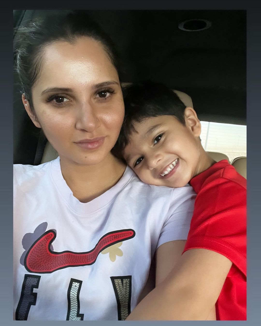 Sania Mirza’s New Year Message Confirms Separation Rumors | Reviewit.pk