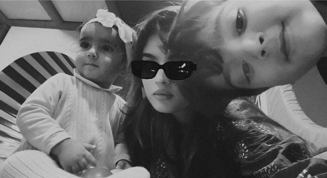 Feroze Khan Will Not Spend Winter Holidays With His Children | Reviewit.pk