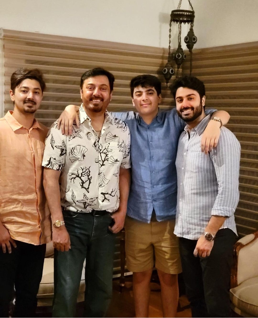 Nauman Ijaz Family Pictures from Recent Event | Reviewit.pk