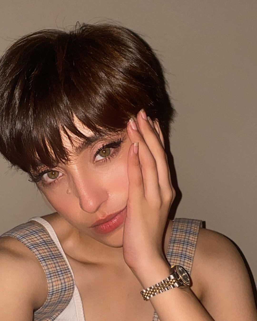 Who Is Aizal From Farq- Her Struggle With ADHD | Reviewit.pk