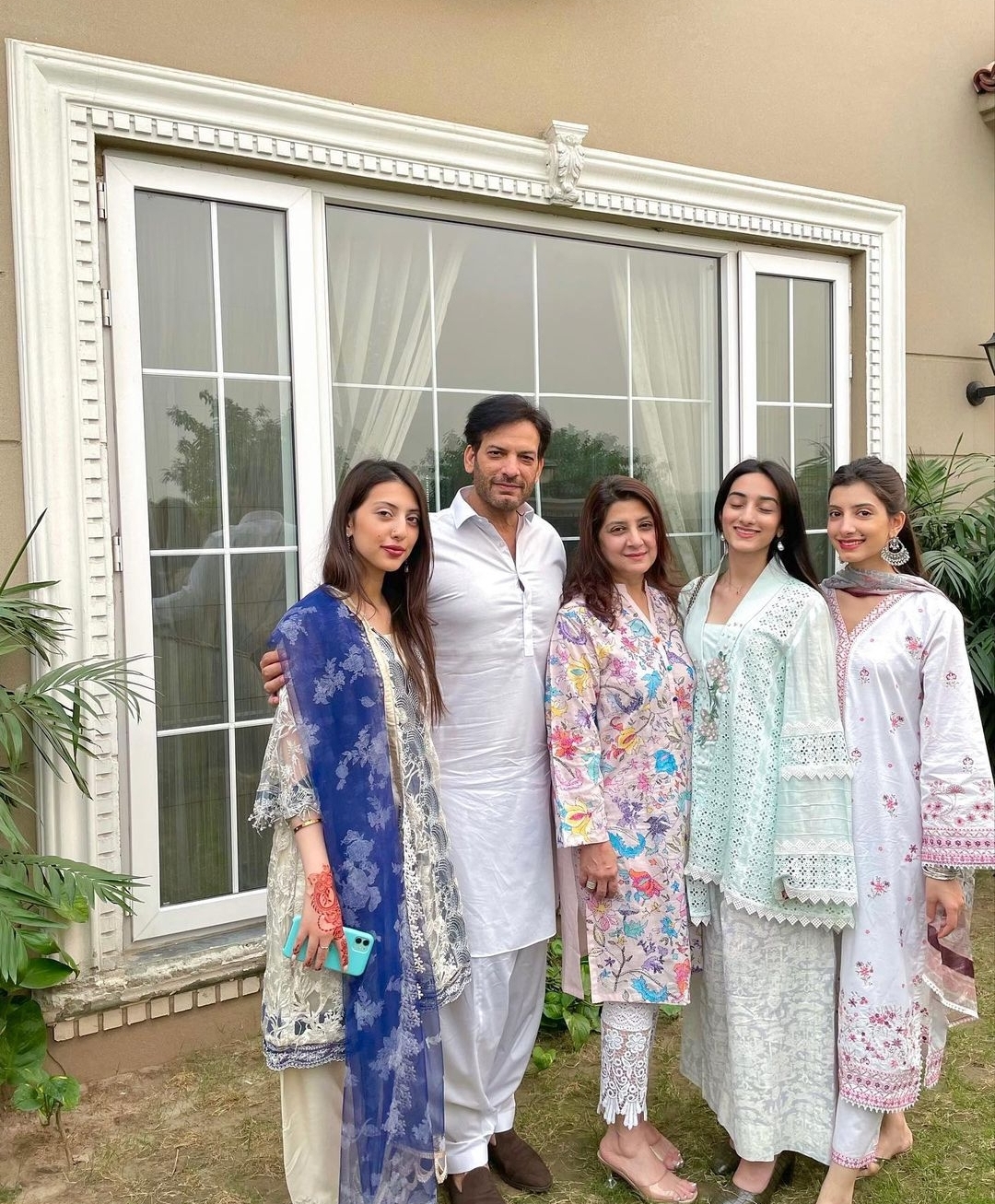 Saleem Sheikh Daughter Nashmiya Saleem's Mayun Pictures | Reviewit.pk