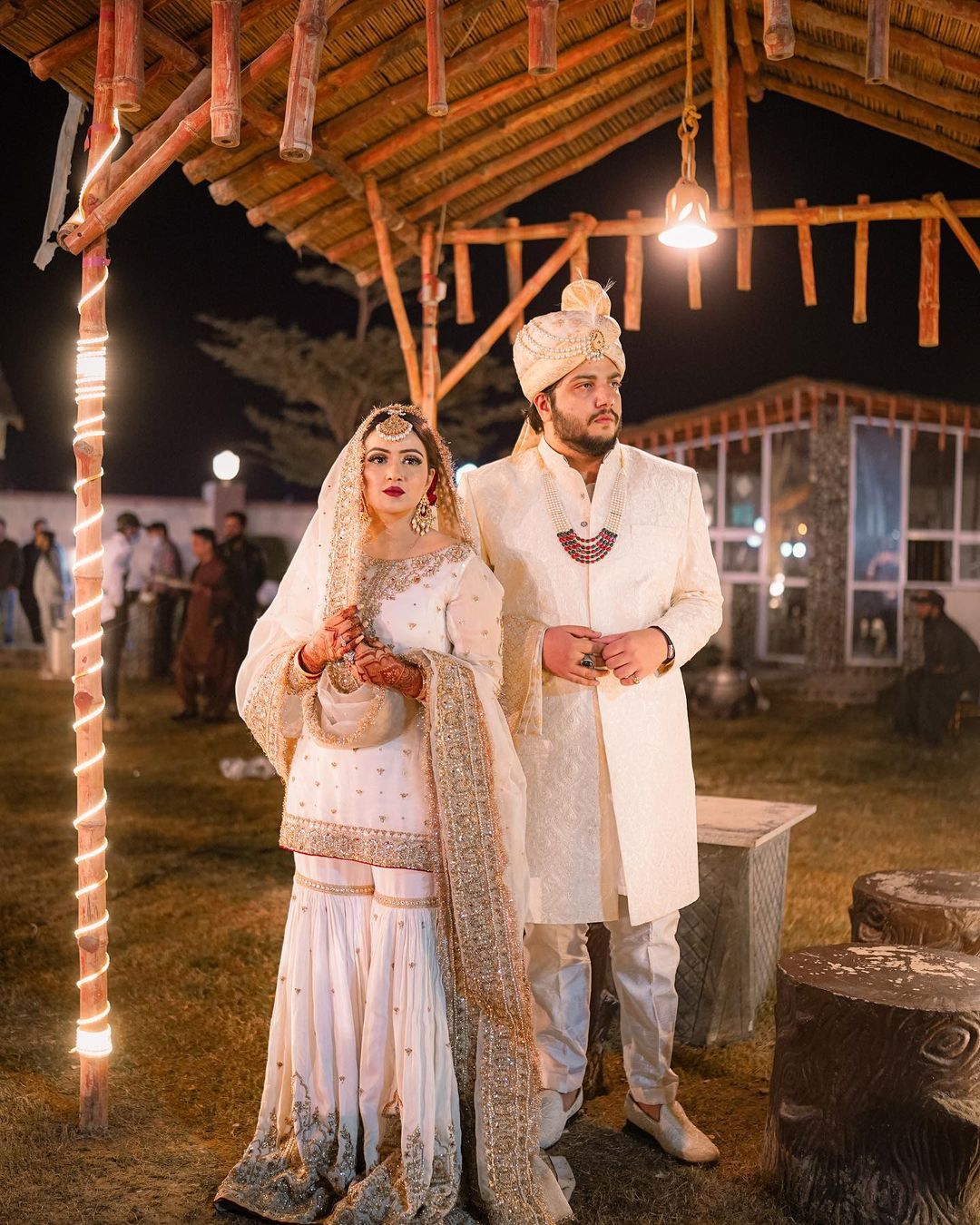 Sehar Hayat And Sami Rasheed Nikkahfied- Pictures And Videos | Reviewit.pk