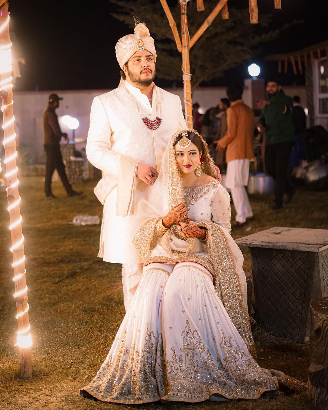 Adorable pictures of Sehar Hayat from her Nikkah goes viral