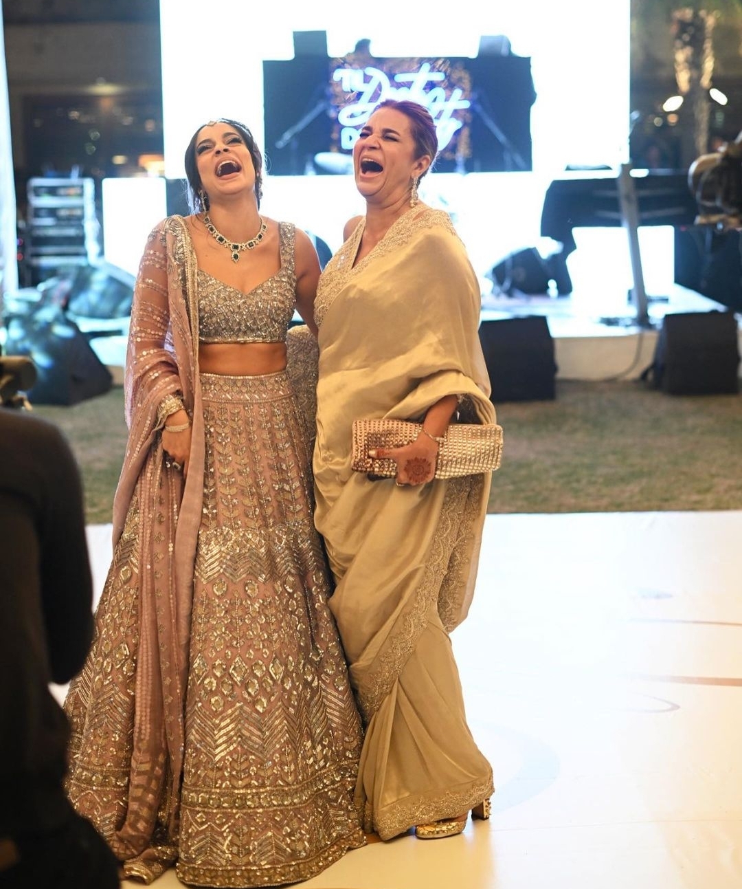 HD Pictures From Frieha Altaf Son's Reception | Reviewit.pk