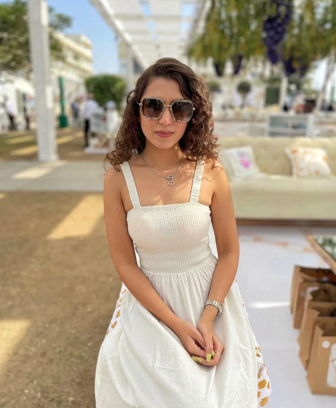 Mere Humsafar Fame Hira Umer New Reel and Pictures | Reviewit.pk