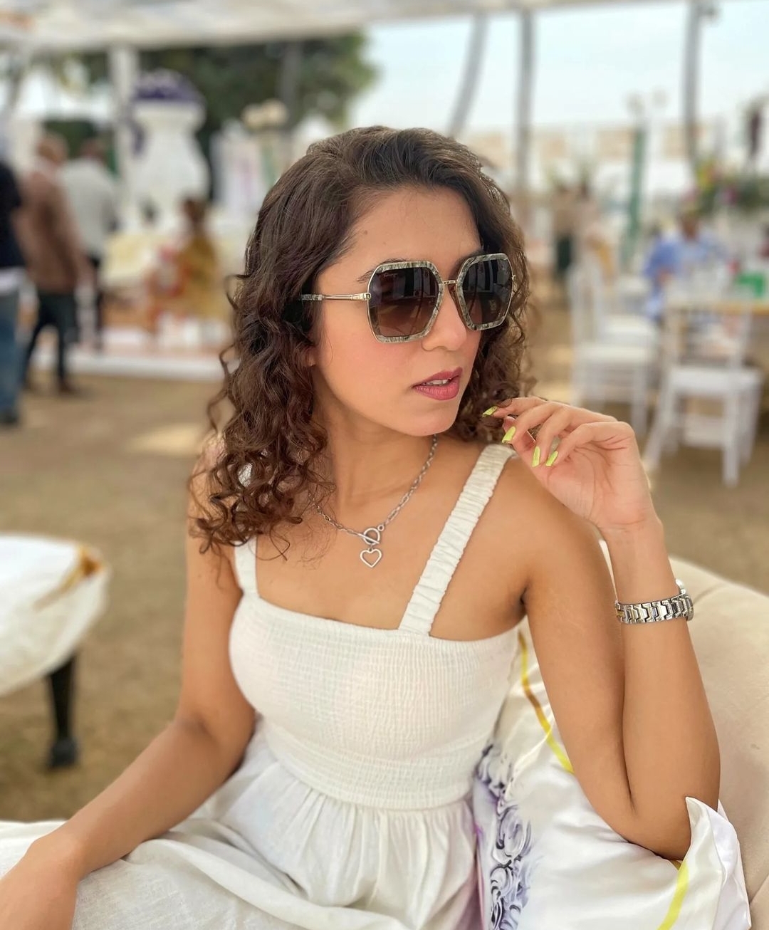 Mere Humsafar Fame Hira Umer New Reel and Pictures | Reviewit.pk