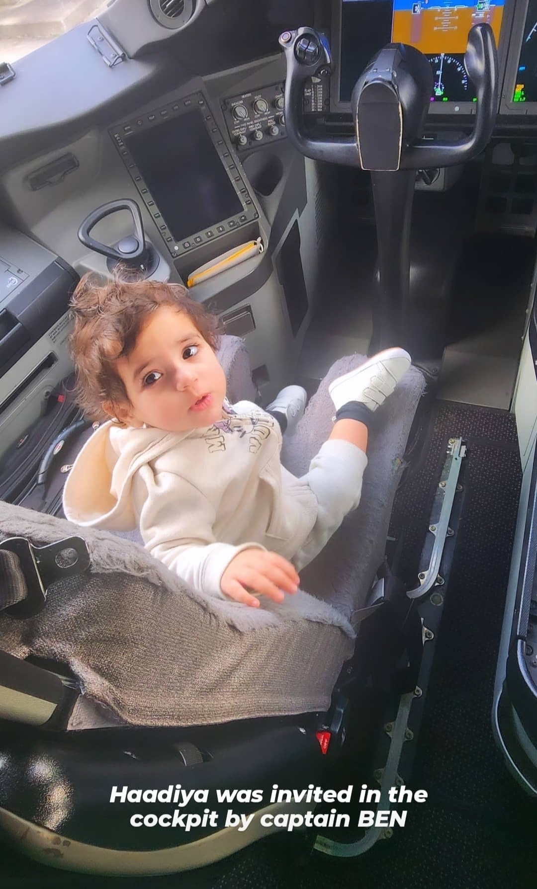 Maham Aamir and Faizan Sheikh Pictures from London | Reviewit.pk