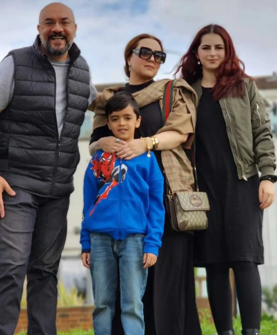 Designer Maria B New & Adorable Family Pictures | Reviewit.pk