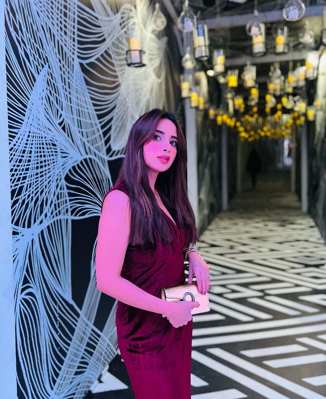 Saboor Aly & Ali Ansari New Romantic Pictures | Reviewit.pk