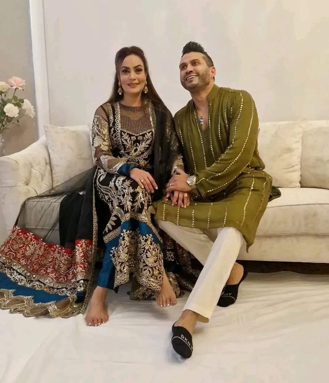 Sadia Imam New Family Pictures from Wedding | Reviewit.pk