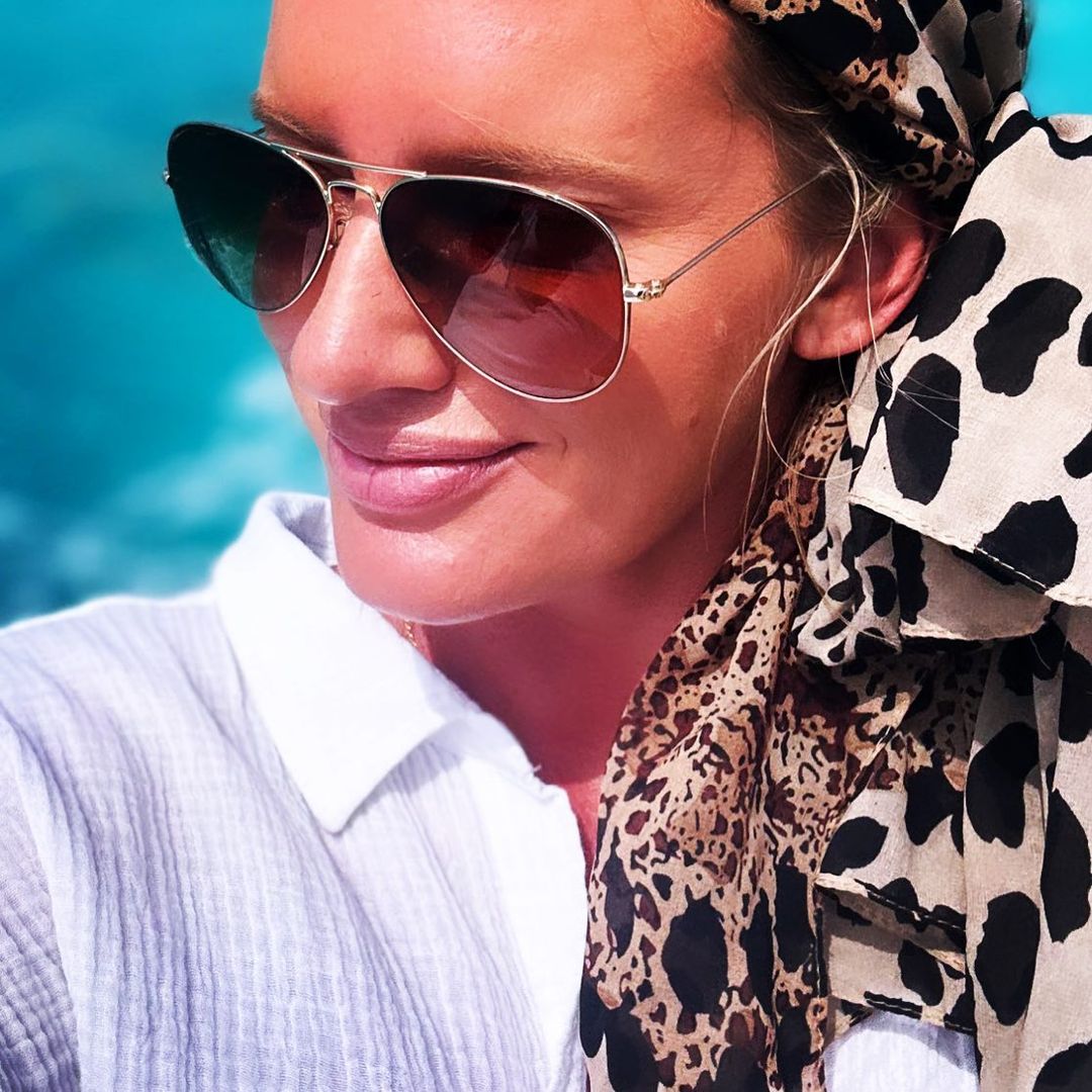 Shaniera Akram & Wasim Akram Exotic New Pictures from Maldives ...