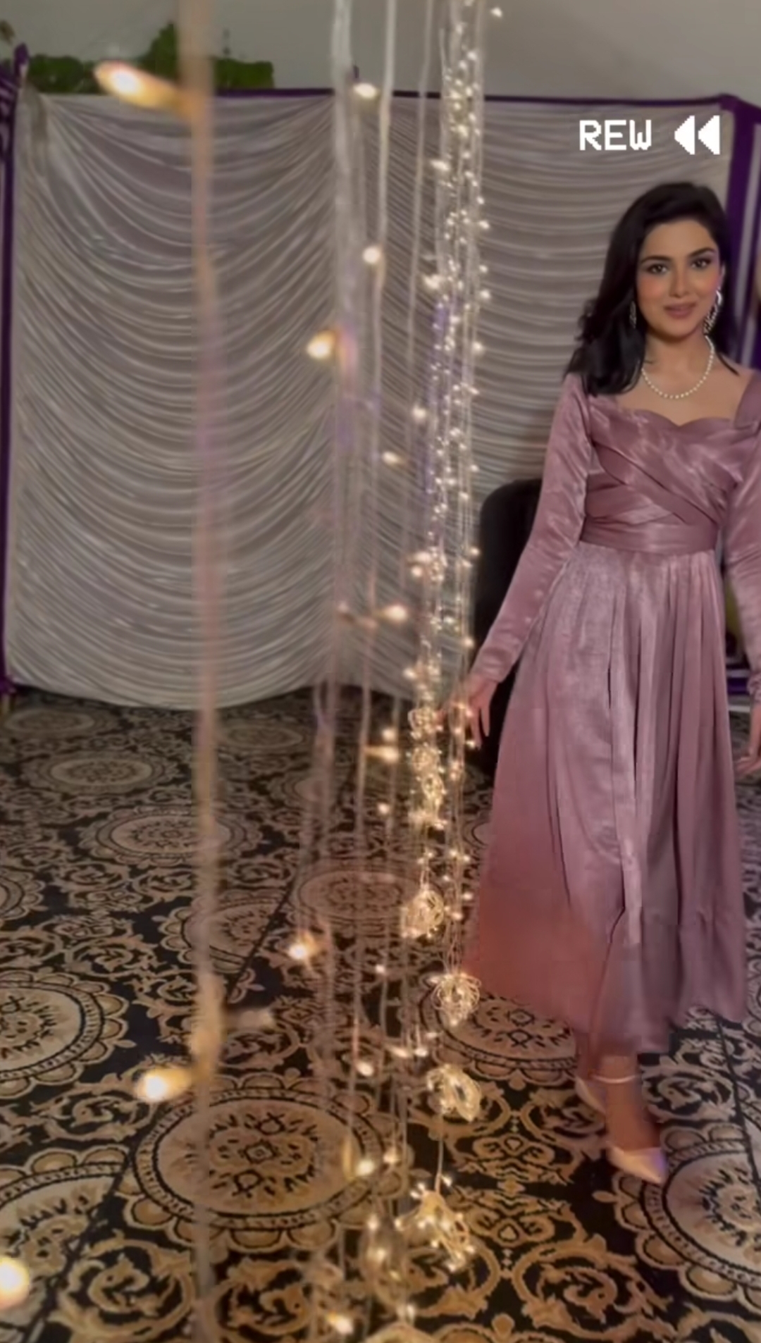 Syeda Tuba Anwar New Gorgeous Pictures | Reviewit.pk