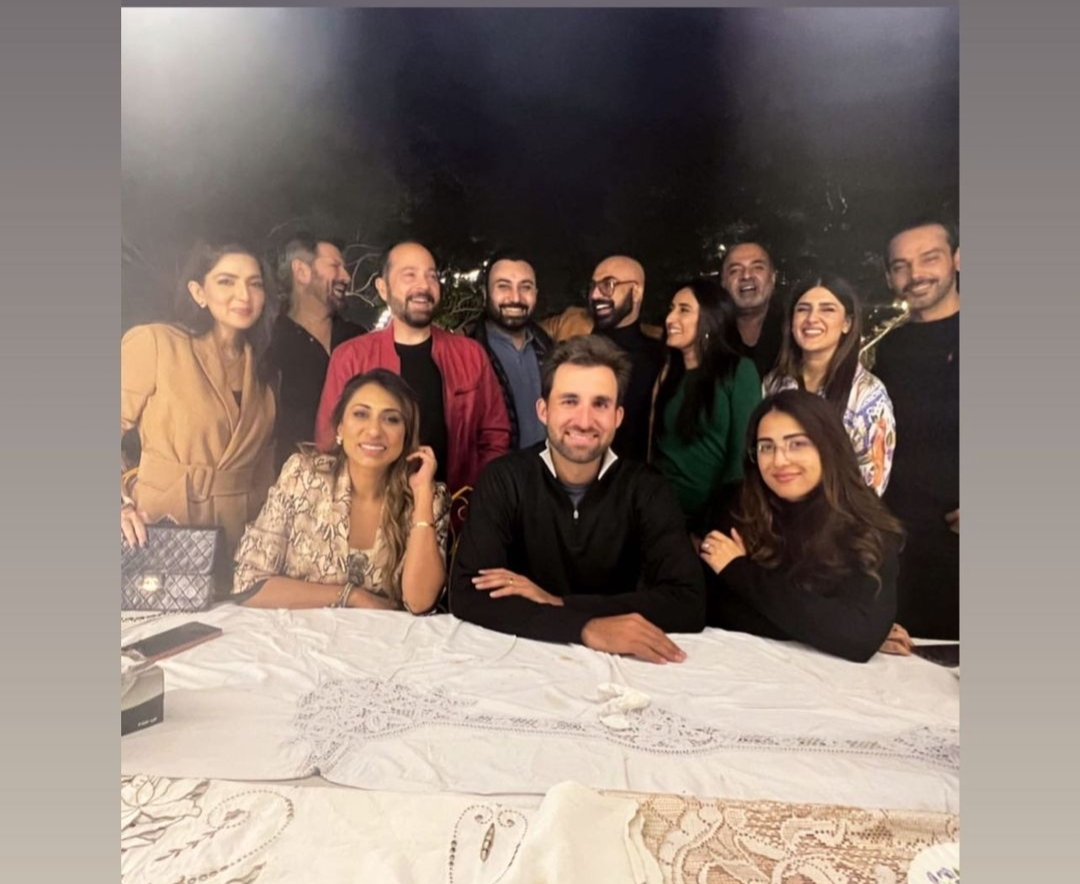 Celebrities At Tapu Javeri's Hotpot Dinner | Reviewit.pk