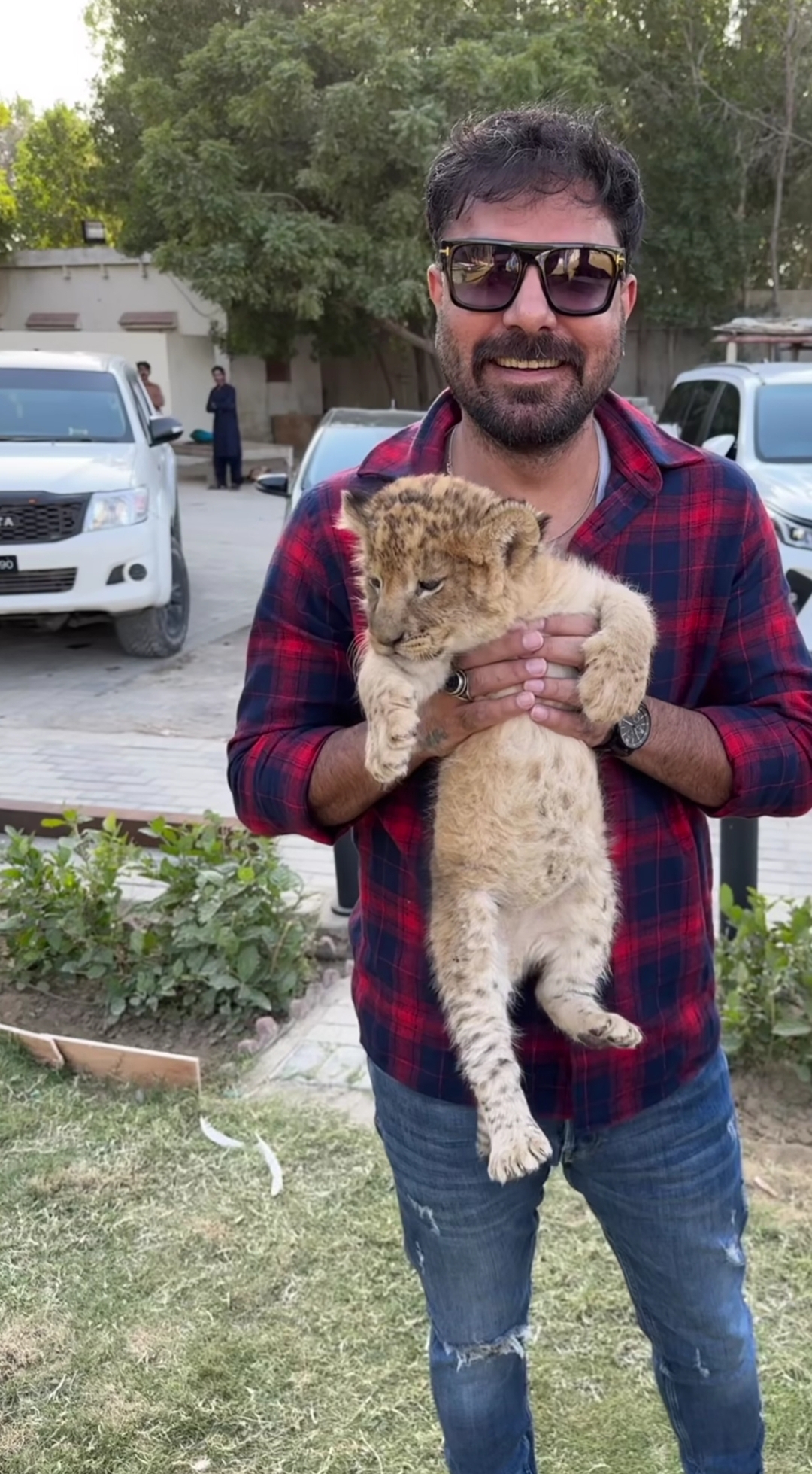 Yasir Hussain and Kabir Hussain Day Out At Samba Kingdom | Reviewit.pk