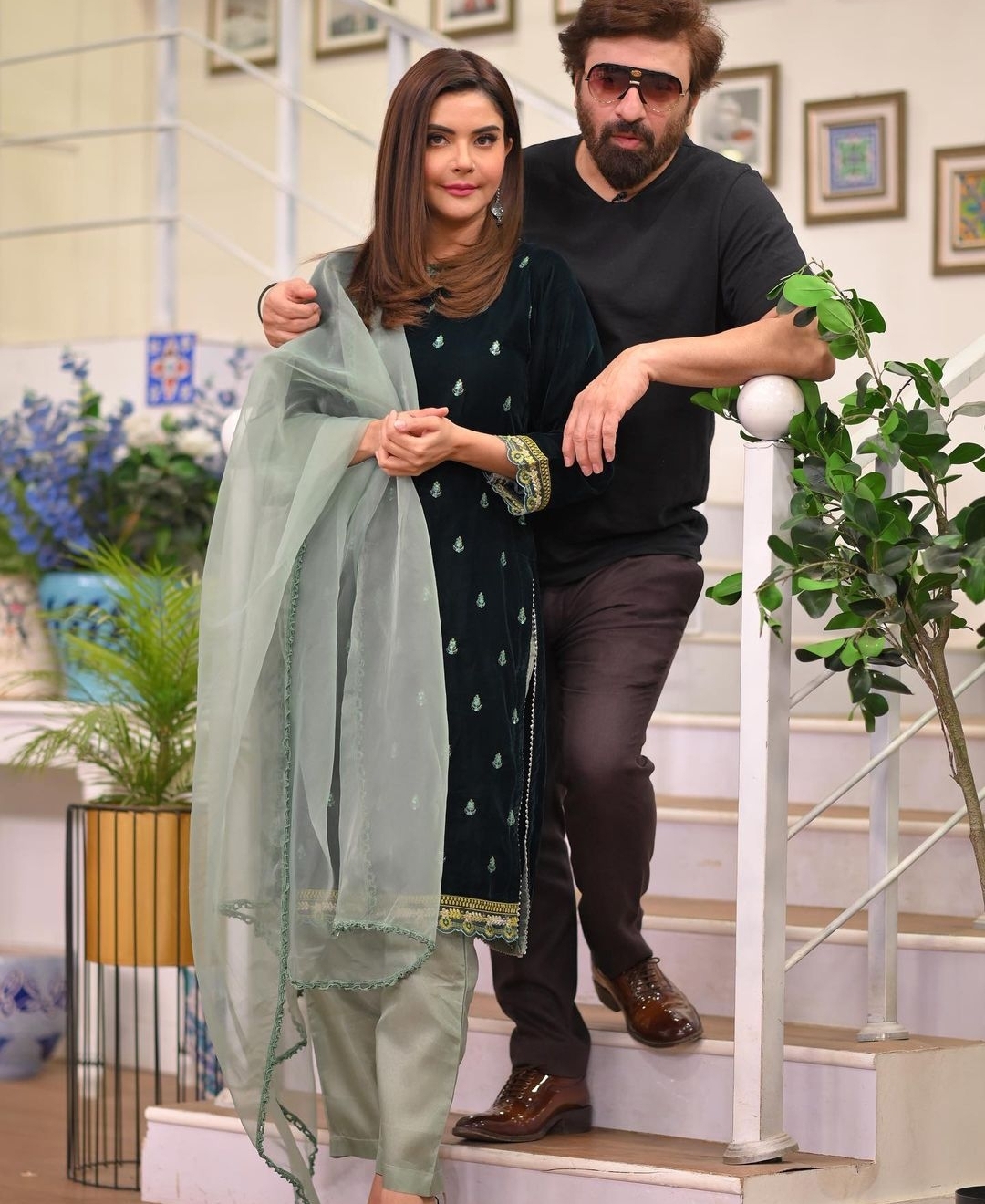 Yasir Nawaz Expresses His Love For Nida Yasir | Reviewit.pk