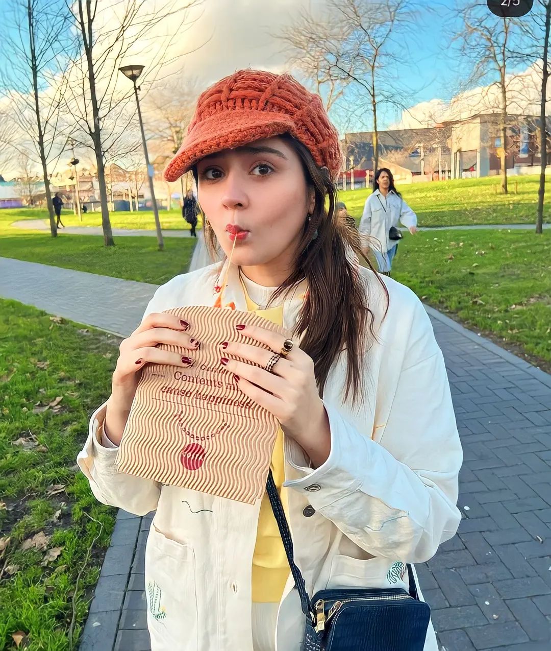 Durefishan Saleem Celebrates Her 27th Birthday | Reviewit.pk