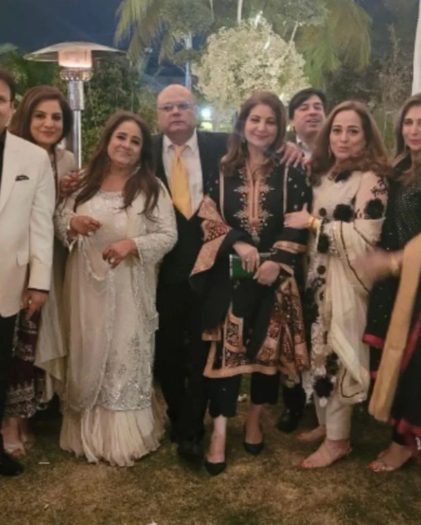Frieha Altaf Son Star Studded Wedding Reception | Reviewit.pk