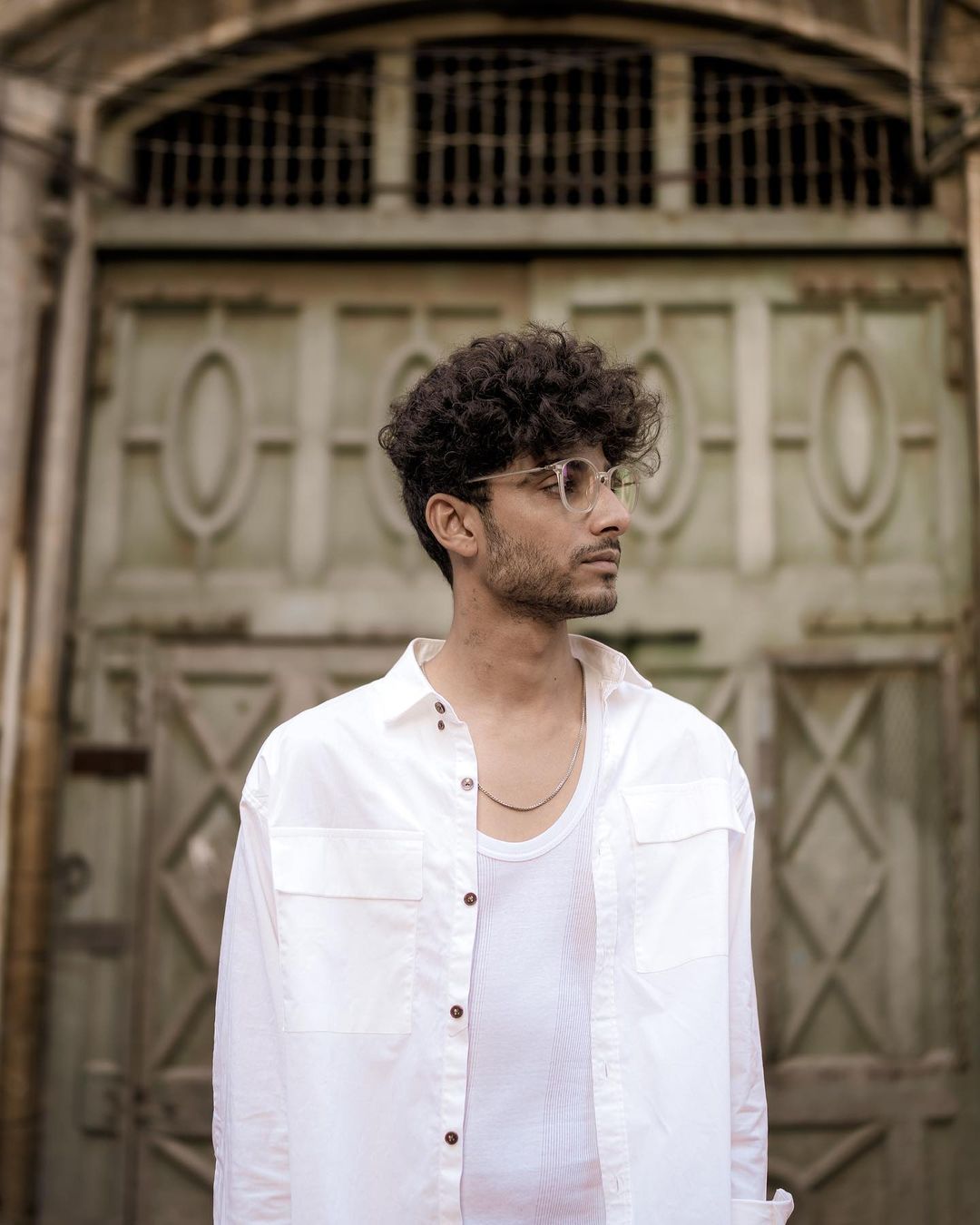 People Want Female Singers To Stop Copying Kaifi Khalil's Song ...