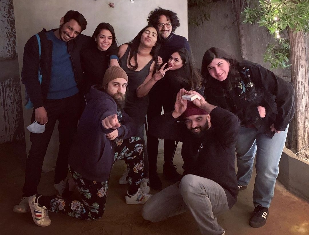 Ali Gul Pir Recent Pictures With His Wife Azeemah Nakhoda | Reviewit.pk