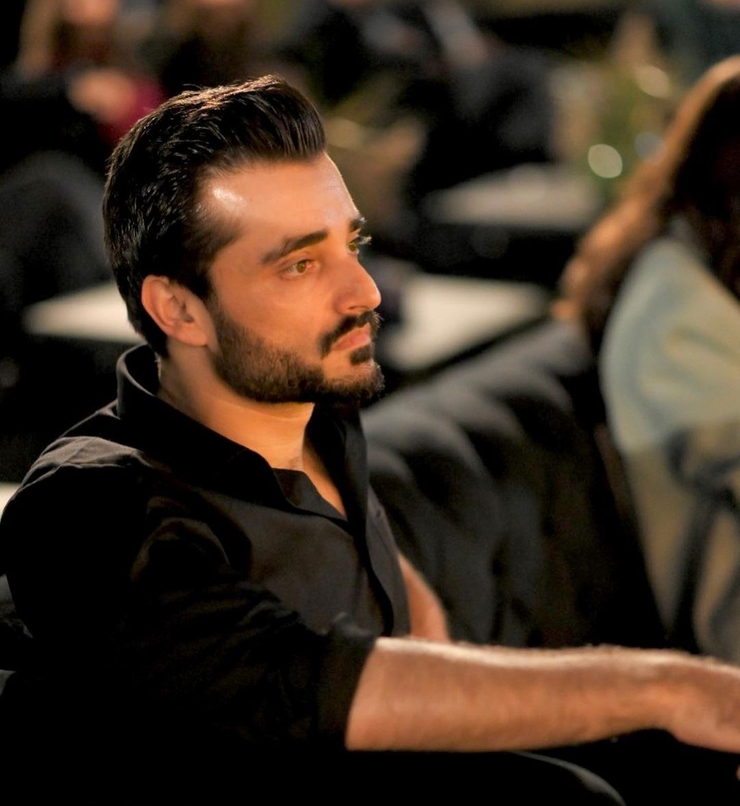 Hamza Ali Abbasi To Make A Television Comeback - Details | Reviewit.pk