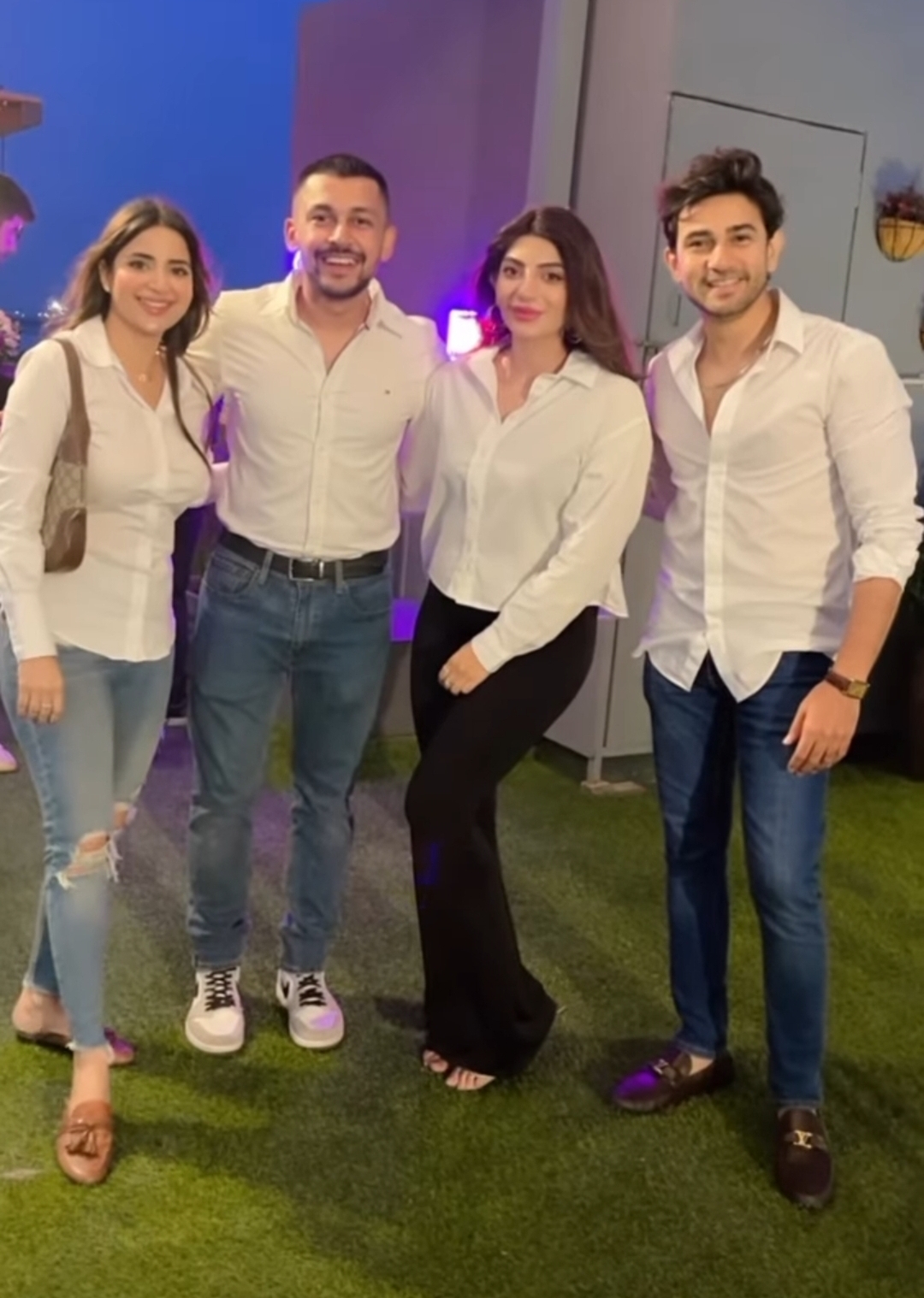 Mariam Ansari Shares New Adorable Pictures With Her Husband | Reviewit.pk