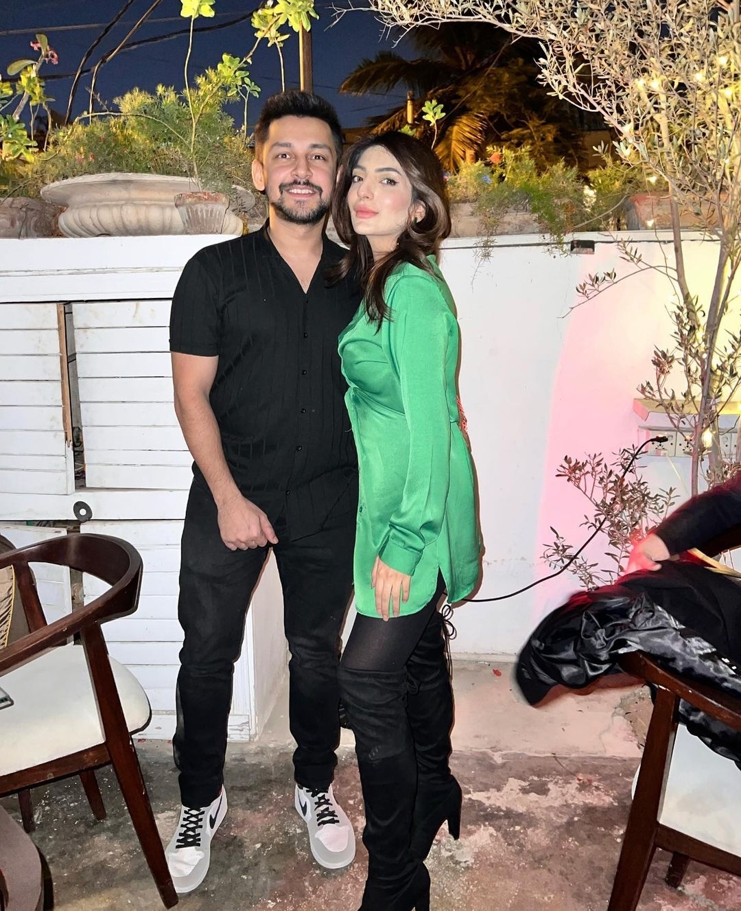 Mariam Ansari Shares New Adorable Pictures With Her Husband | Reviewit.pk