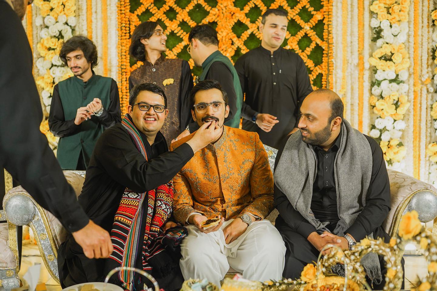 YouTuber Rana Hamza Saif Wedding Pictures | Reviewit.pk