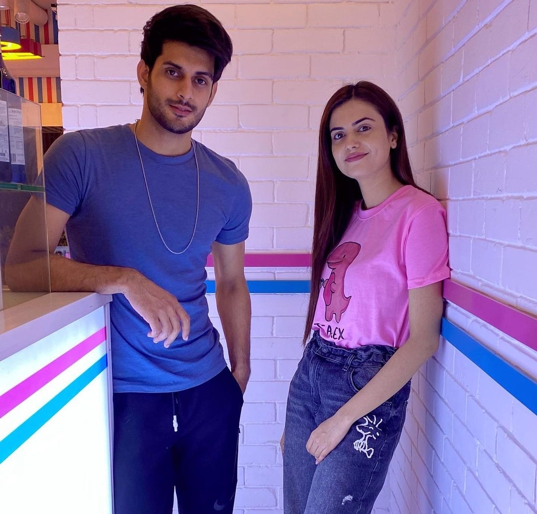 Mere Damad Fame Washma Fatima Is Wife of A Famous Actor | Reviewit.pk