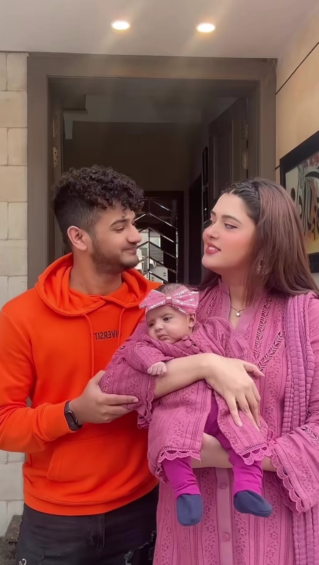 Kanwal and Zulqarnain New Pictures & Reels With Daughter | Reviewit.pk