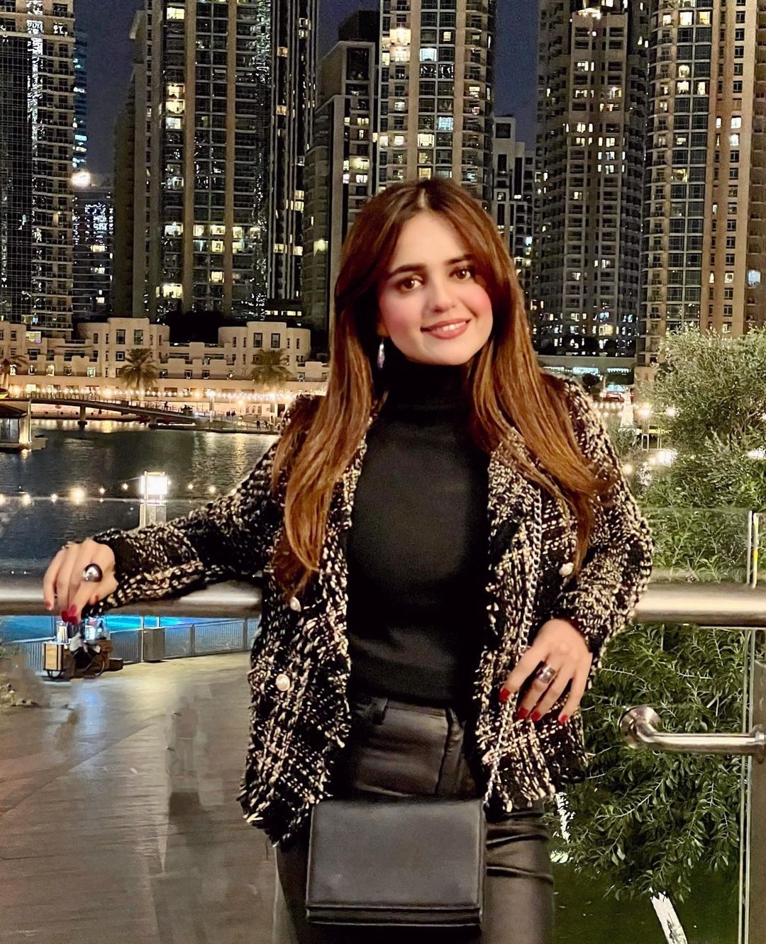 Sumbul Iqbal's Adorable New Pictures from Dubai | Reviewit.pk
