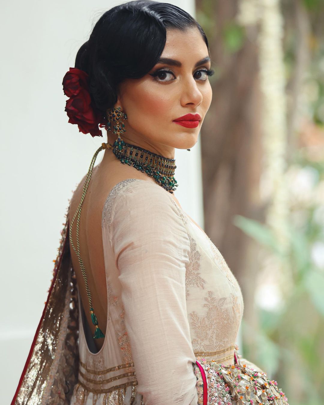 Zara Peerzada And Sarwan Saleh's Colourful Shendi | Reviewit.pk