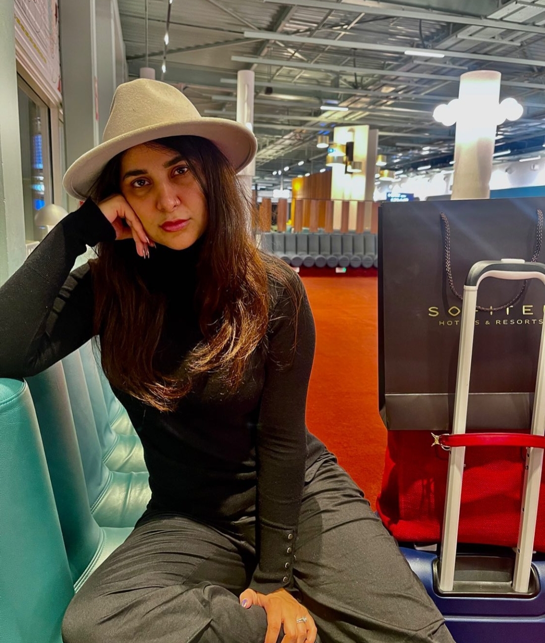 Areeba Habib Adorable New Pictures from Germany | Reviewit.pk