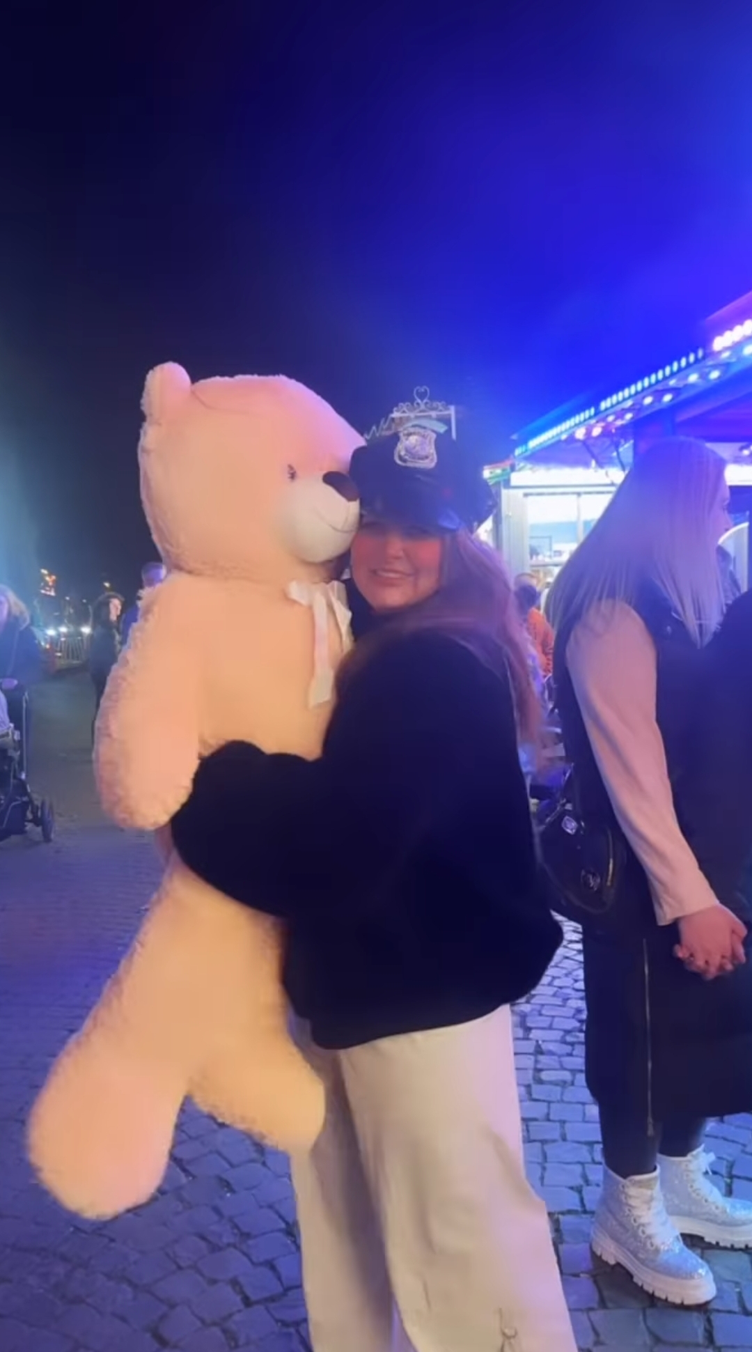 Areeba Habib Adorable New Pictures from Germany | Reviewit.pk