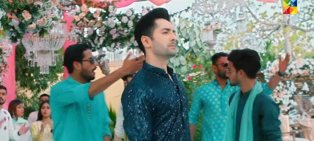 Ayeza Khan And Danish Taimoor Starrer Chand Tara OST Out Now | Reviewit.pk