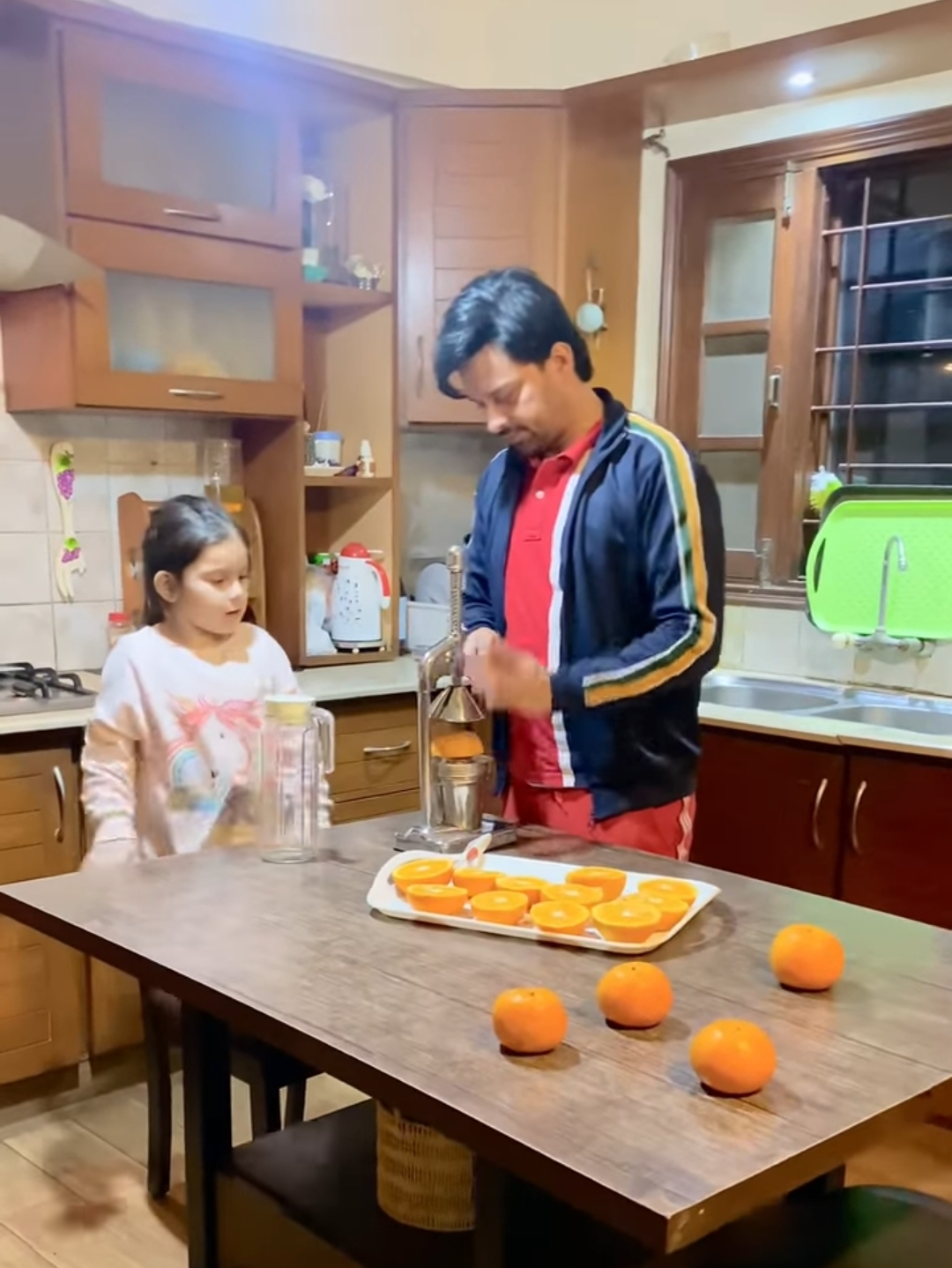 Actor Noman Habib's New Adorable Family Pictures | Reviewit.pk