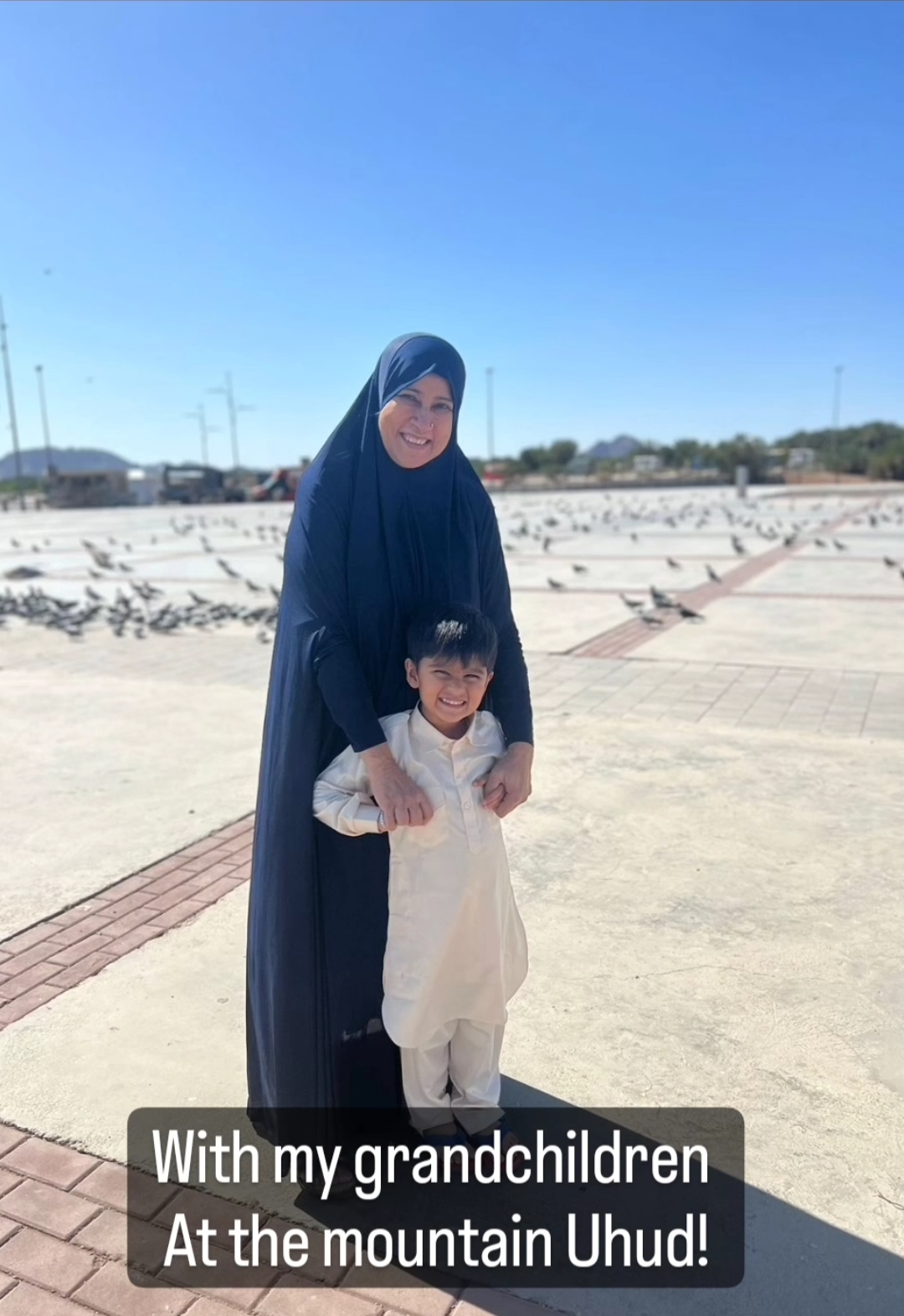 Sania Mirza Pictures With Family From Khana Kaaba, Makkah | Reviewit.pk