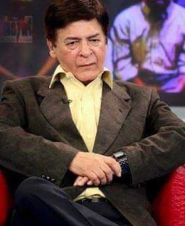 Veteran Pakistani Actor Qavi Khan Passes Away | Reviewit.pk