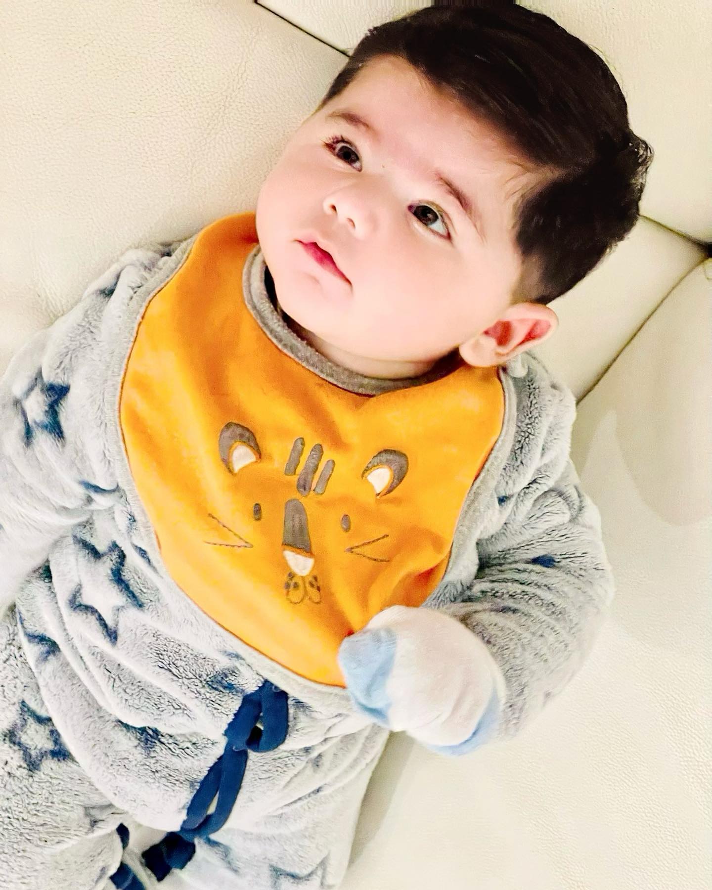 Anum Goher & Goher Mumtaz Reveal Their Baby Boy's Face & Name | Reviewit.pk