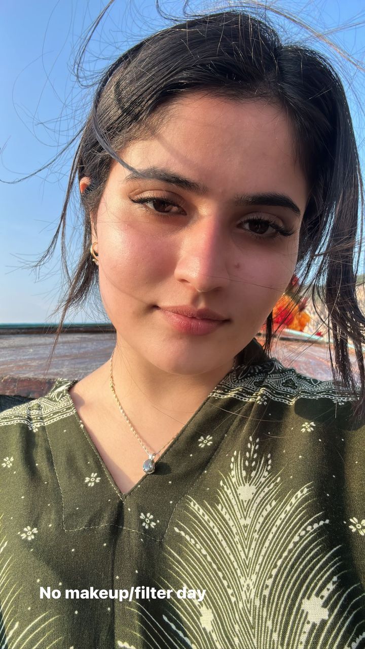 Saad Rehman Aka Ducky Bhai And Aroob Jatoi In Phi Phi Islands Thailand | Reviewit.pk