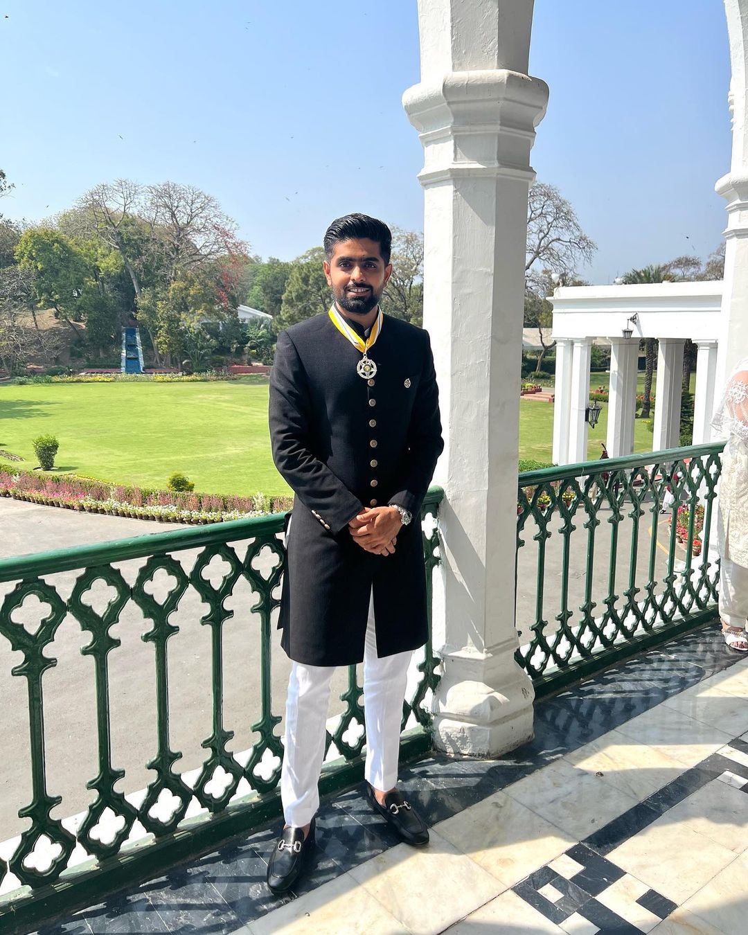 Babar Azam Receives Sitara e Imtiaz In Presence Of Parents | Reviewit.pk