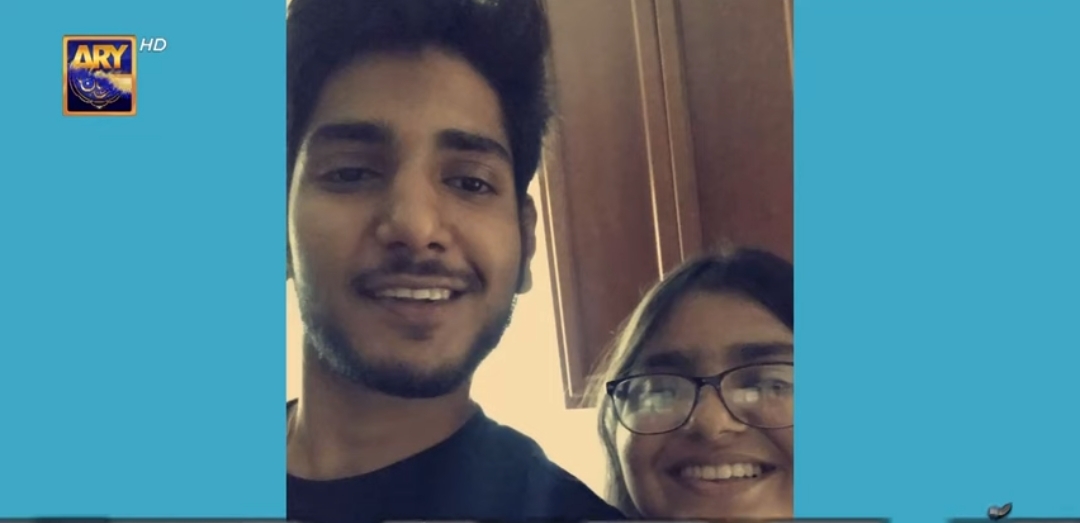 News Caster Ishrat Fatima Reveals How She Got Married And Husband's Role in Her Career | Reviewit.pk